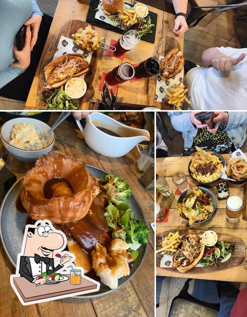 Racks Pool and Sports Bar, Grimsby - Restaurant menu, prices and reviews
