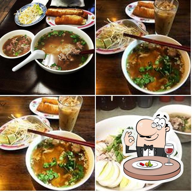 Phnom Penh Noodle Shack, 1644 Cherry Ave in Long Beach - Restaurant ...