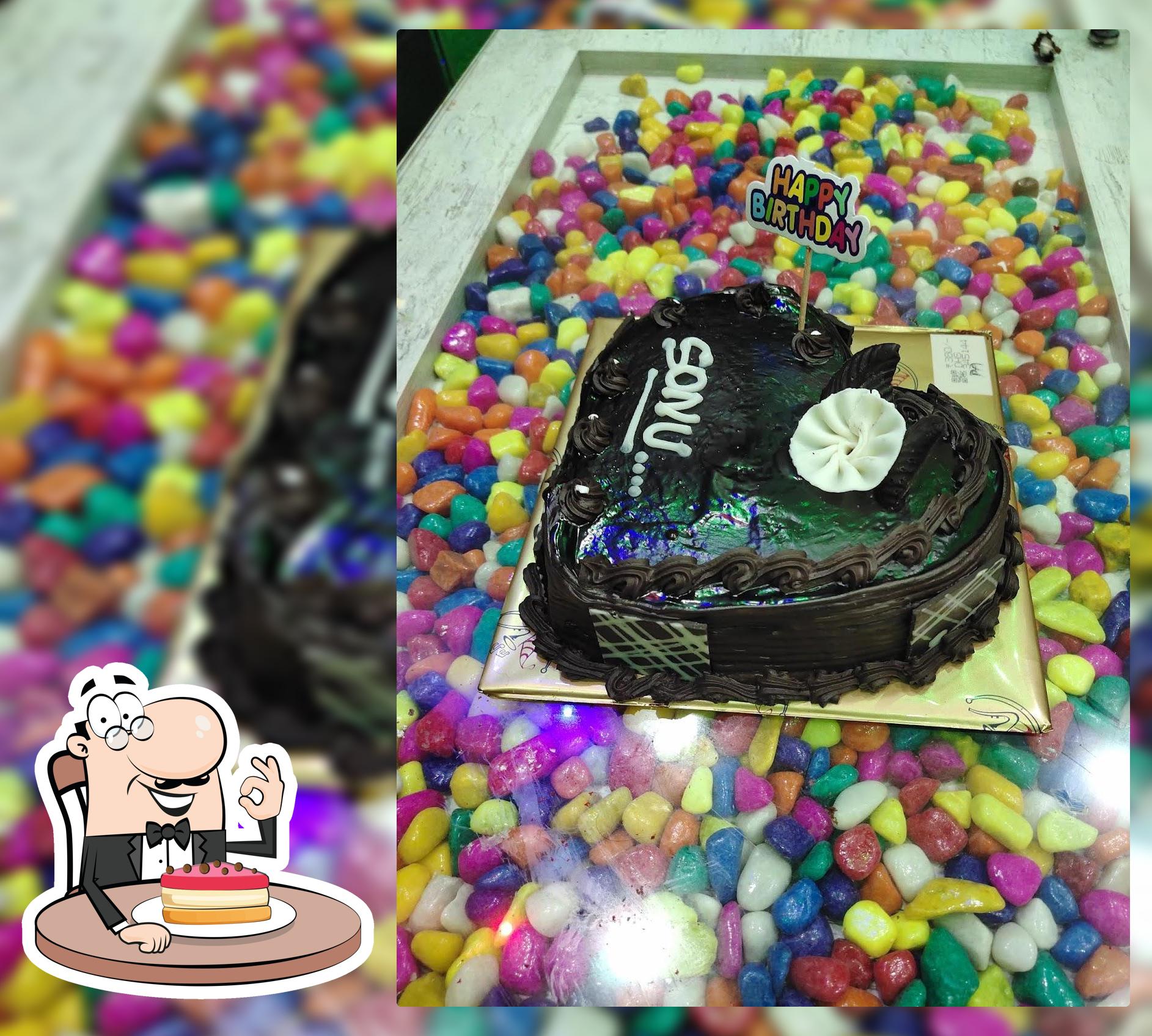 Monginis Cake Shop, Yeola - Restaurant menu, prices and reviews