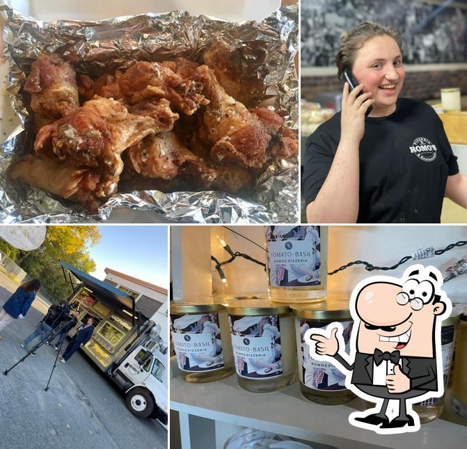 Romo's Pizza in Glenmont - Restaurant menu and reviews