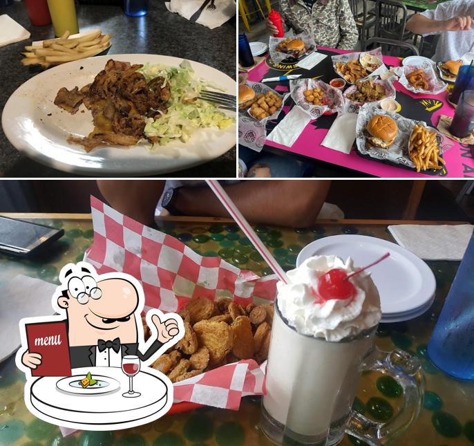 Flippin Cow, Elkhart - Restaurant menu, prices and reviews