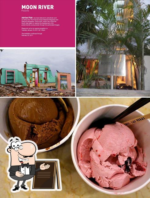 Cafe Moon River, New Delhi - Restaurant menu and reviews