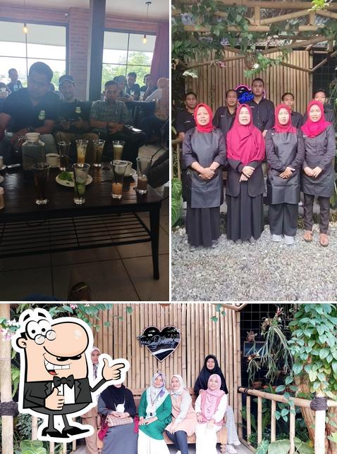 TERAS DALUNG CAFE & RESTO Serang, Serang - Opiniones del restaurante