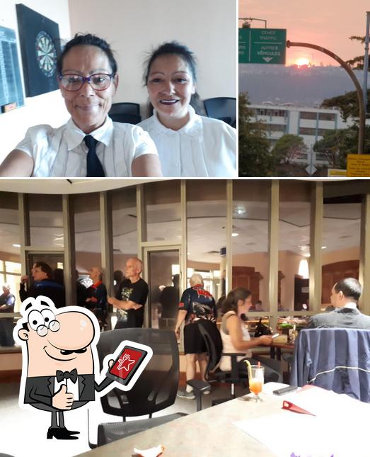 chief petty officers mess in Victoria - Restaurant reviews