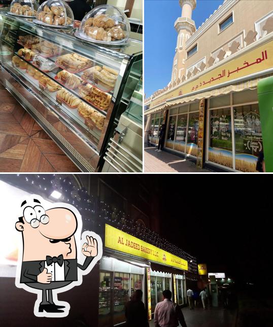 Al Jadeed Bakery - Oud Metha, Dubai, 68R8+GP5 - Restaurant reviews