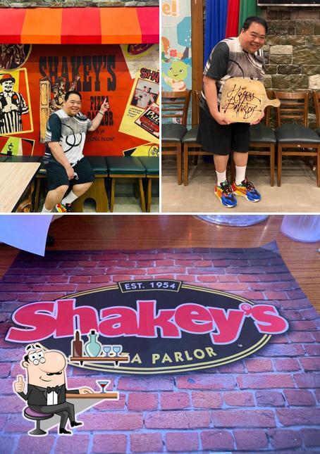Shakey’s (Tuguegarao), Gapan City - Restaurant menu, prices and reviews