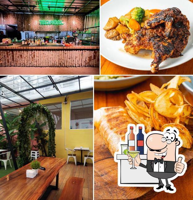 Tropical Rooftop cafe, Medan - Restaurant reviews