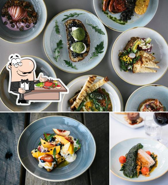 No.10 Restaurant + Bar Woden, Phillip - Restaurant menu, prices and reviews
