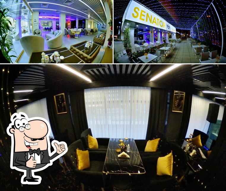 Senator Restaurant & Cafe, Emiratos Árabes Unidos - Restaurant reviews