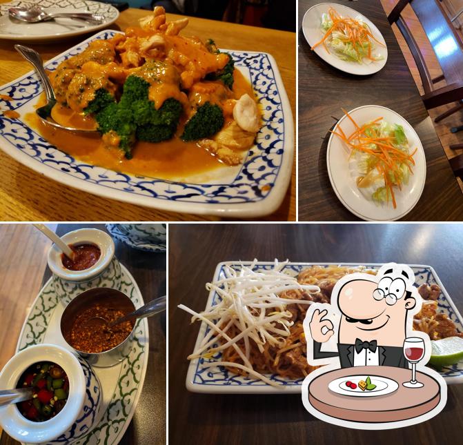 Ruen Thai Restaurant, Roseville - Restaurant menu, prices and reviews