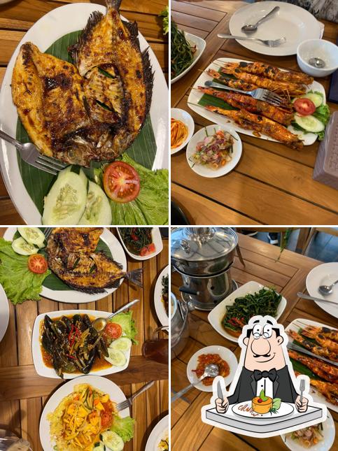 Biru Laut Seafood Surabaya, Surabaya - Restaurant menu, prices and reviews
