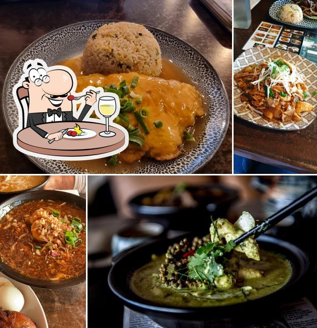 Asian Kitchen Treendale in Australind - Restaurant menu and reviews