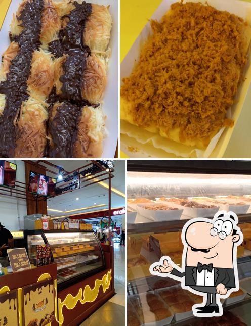 Roti Keset Condet Summarecon Mall Bekasi, Bekasi - Restaurant menu ...