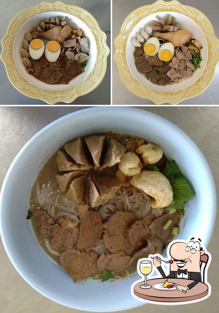 ก๋วยเตี๋ยว เรือ ได้เเรงเหงือก restaurant, Sao Phao - Restaurant reviews