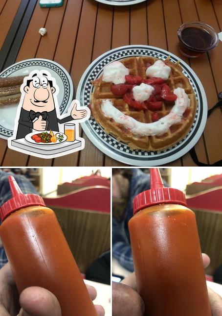 Royal Waffle King in Somerset - Restaurant menu and reviews