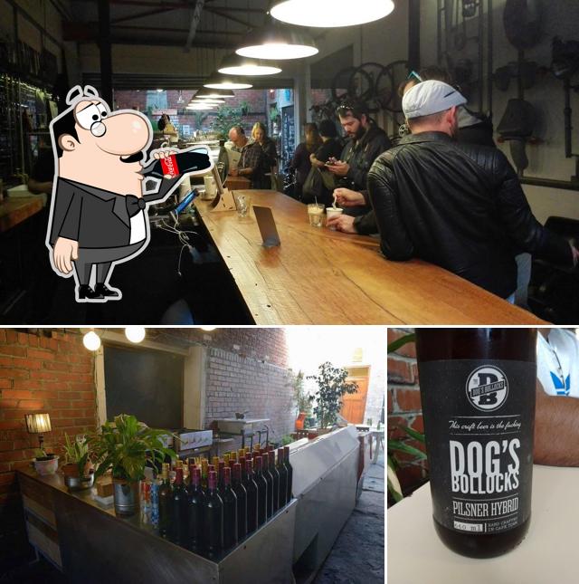 Deluxe Coffeeworks cafe, Cape Town, 171A Buitenkant St - Restaurant ...