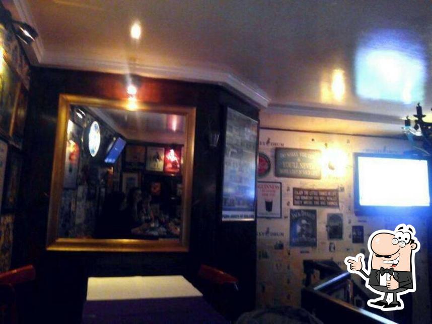 Cockpit Tapas & Gins pub & bar, Lisbon - Restaurant menu and reviews