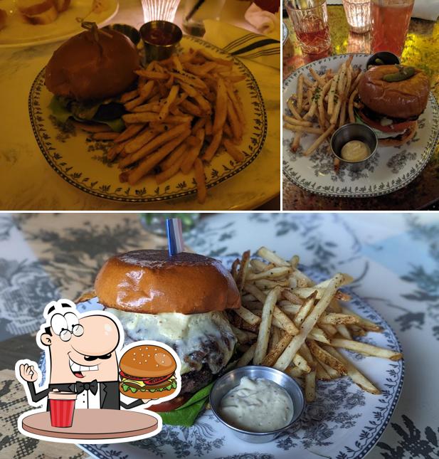 Wilma's Carousel Bar, San Diego - Restaurant menu, prices and reviews