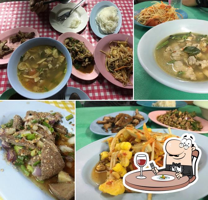 Somtum Soi 3, Bangkok - Menú del restaurante, precios y reseñas