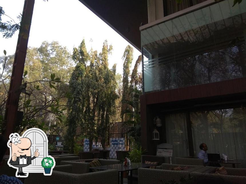 Garden Cafe by Apollo Life Studio, Hyderabad, 8-2-293/82/J-III/550-I ...