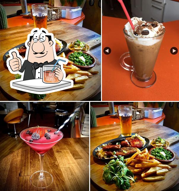 Smiling Cat Cafe, 134 Oxford Rd in Heckmondwike - Restaurant reviews
