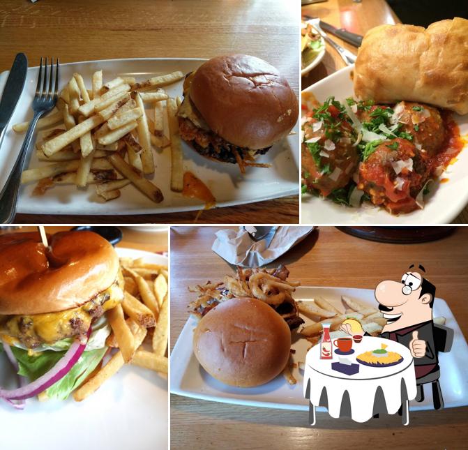 Top 10 restaurants in Federal Way, february 2025 - Restaurant Guru