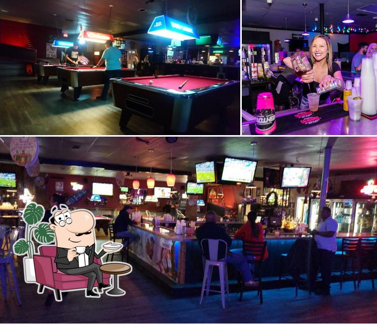 Lucky's Rotten Apple, Destin - Restaurant menu, prices and reviews