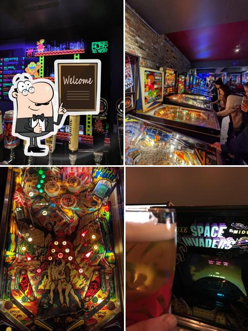 Tilt Arcade Bar in Toronto - Restaurant reviews