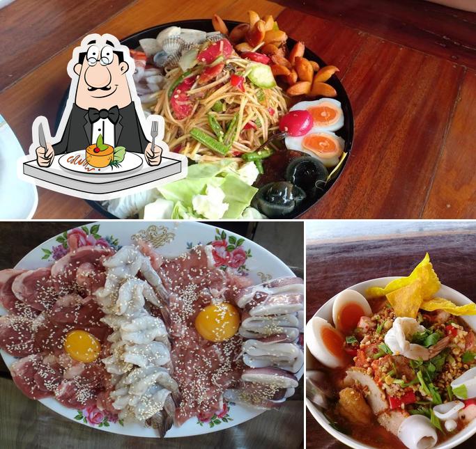 แล้วแต่สั่งbyเจ๊แอน restaurant, Pradu Yuen