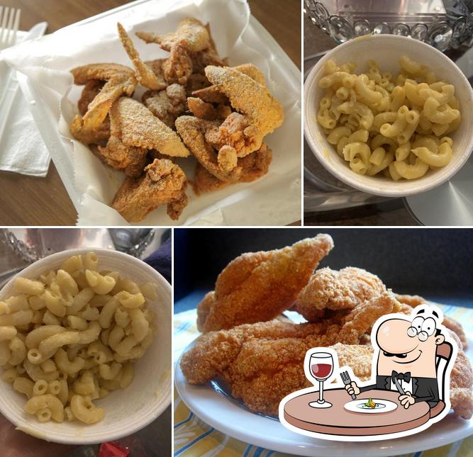 Top 5 restaurants with walleye in Flint, june 2025 - Restaurant Guru
