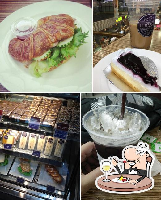 Mezzo cafe, Bangkok, 9 Ratchadaphisek Road - Restaurant menu and reviews