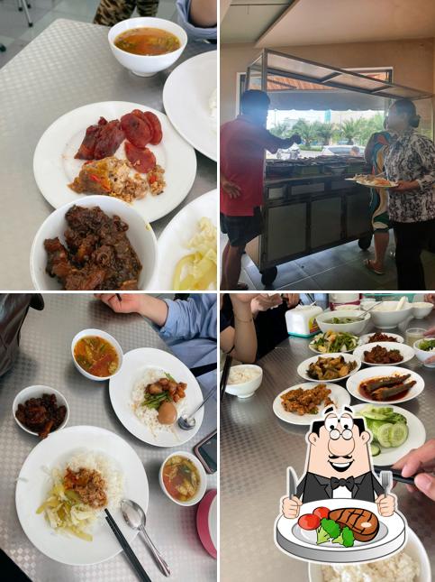 Cơm tấm Vũ restaurant, Phan Thiet - Restaurant reviews