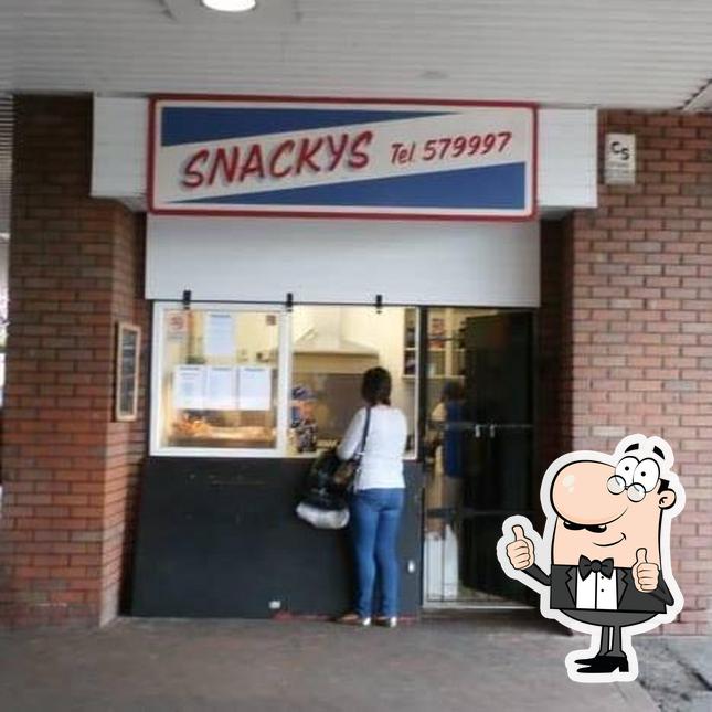 Snackys in Rugeley - Restaurant reviews