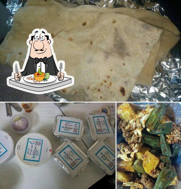 Food Trek, Mumbai, Near Jankidevi School - Restaurant reviews