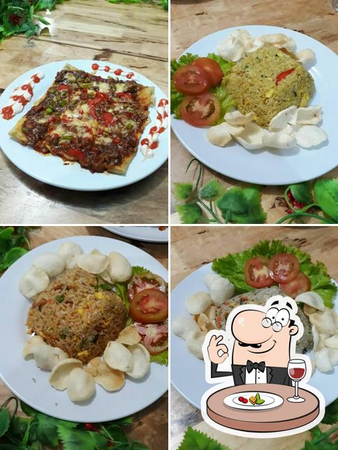 Tea Cafe, Medan, Jl. William Iskandar Ps. V No.No.42