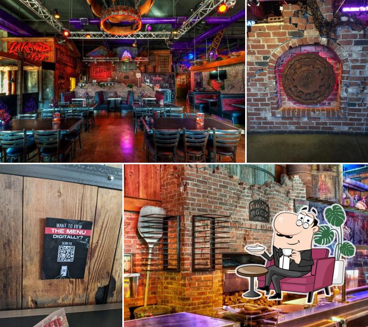 Top 5 restaurants with chicago-style pizza in Vancouver, Washington ...