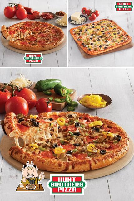 Hunt Brothers Pizza, Henderson - Restaurant menu, prices and reviews