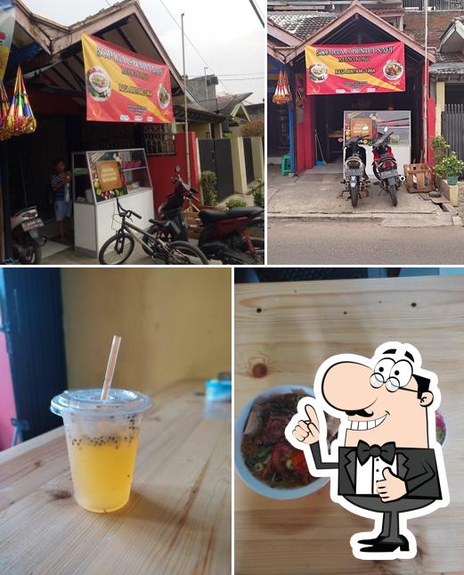 Sop Iga,Sop Buntut & Oseng Mercon daging Iga Mang Koko restaurant ...