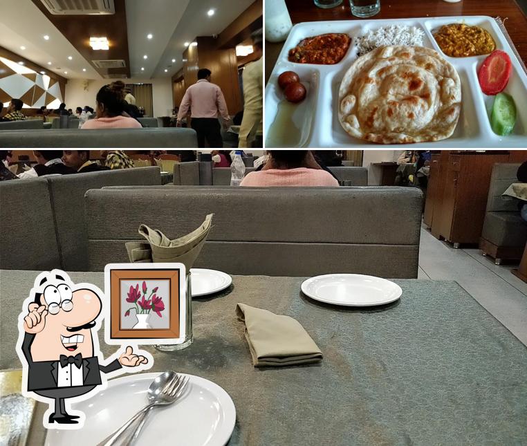 Foodista Restaurant, Vadodara, Gorrwa Refinery Road - Restaurant reviews