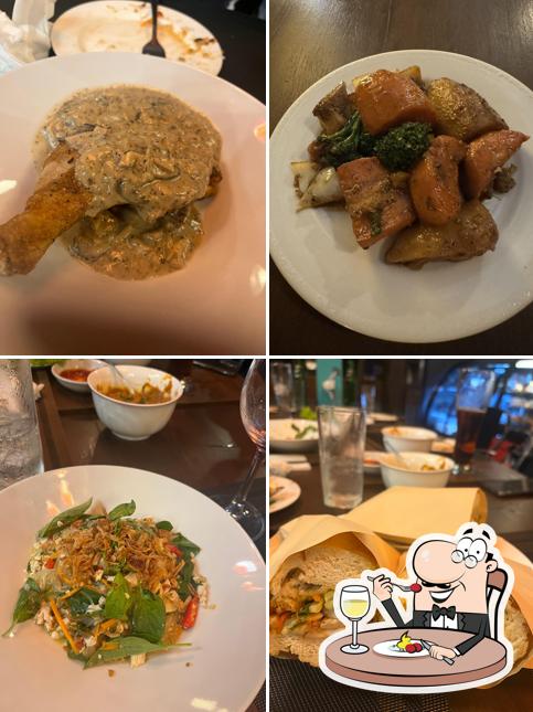 Bat & Bol Cafe Bistro, Bangkok - Restaurant menu, prices and reviews