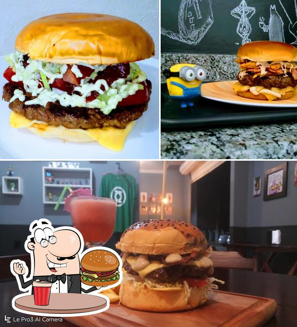 Hamburgueria e Pizzaria Temática Geek House - Restaurant menu, prices ...