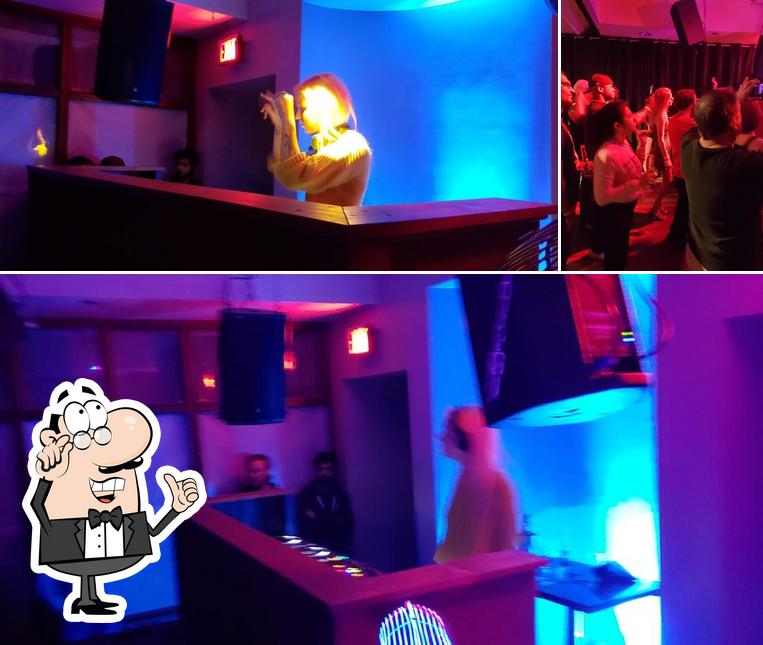 Bassment Charlotte in Charlotte - Restaurant reviews