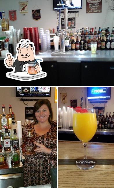 Red Rocket Bar & Grill in Grissom Air Force Base - Restaurant menu and ...