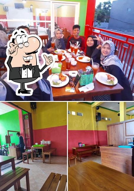 Eat Corner restaurant, Bangkalan - Restaurant reviews