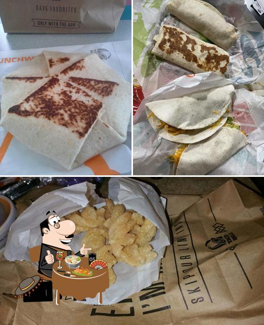 Taco Bell, 3034 Ella Blvd in Houston - Restaurant menu and reviews