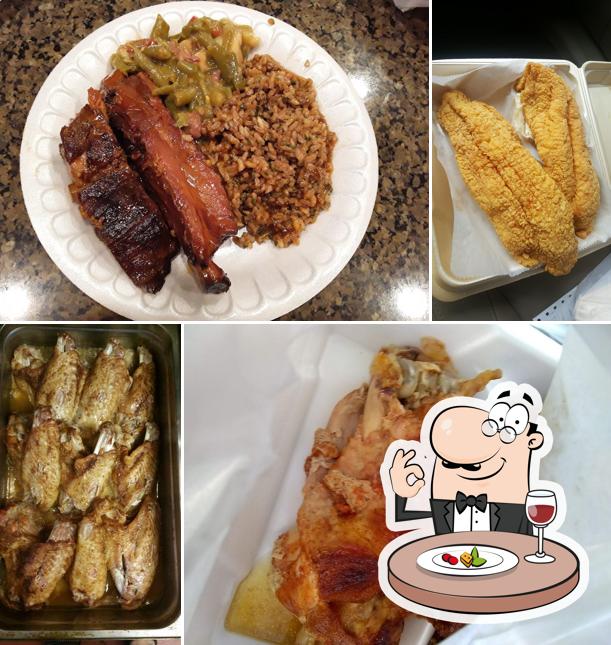 Laura's Two in Lafayette - Restaurant menu and reviews