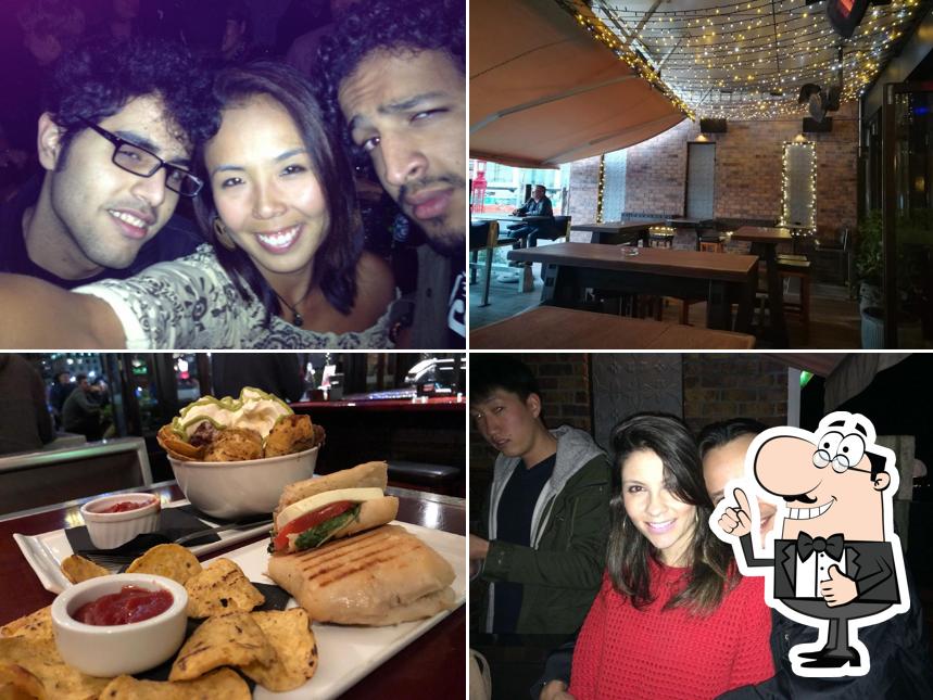 Pub y bar Provedor, Auckland, 131 Quay St - Carta del restaurante y ...