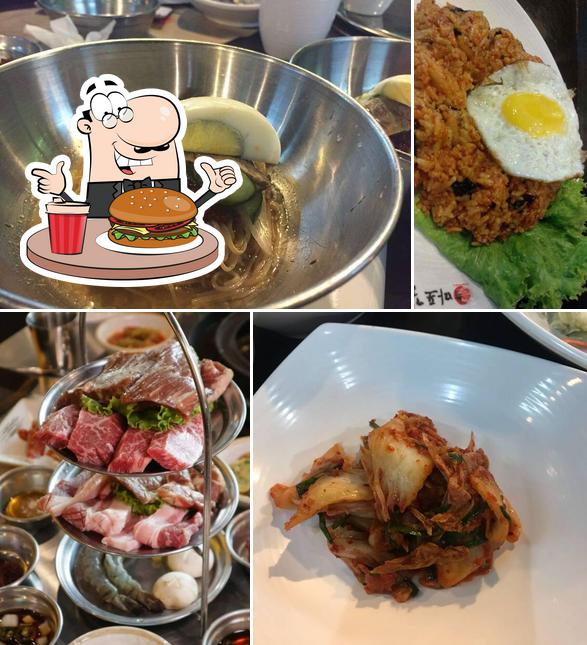 Magal Mapogalmaegi BBQ, Yakarta, Jln. Boulevard Barat Raya Wisma Benhil ...