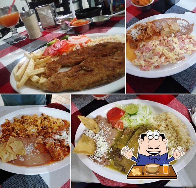 Top 5 restaurantes con enchiladas en Los Reyes de Salgado, septiembre ...