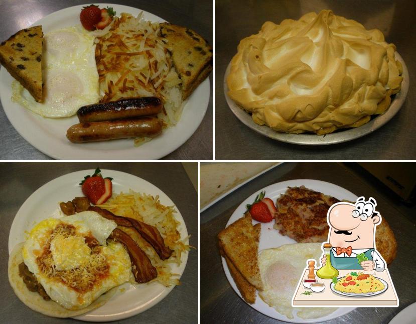 Bistro, 423 Michigan St in Petoskey - Restaurant menu and reviews